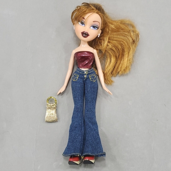 MGA Entertainment | Toys | Bratz Doll Mga Entertainment With A Gold ...